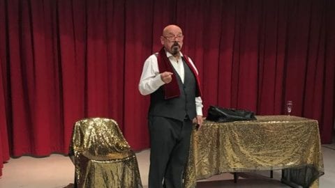 Jacques Masson revient à Maurice avec le spectacle «Tout conte fait»