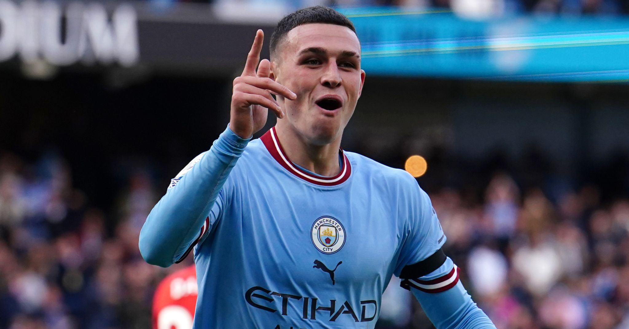 Manchester City : Le champion d’Angleterre en titre revient à un point ...