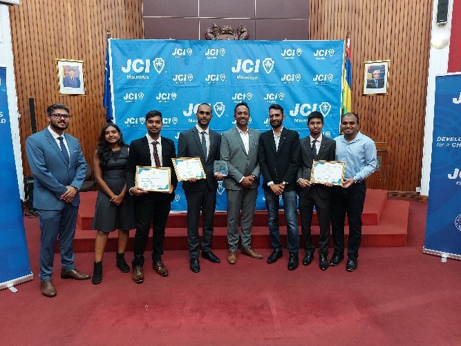 Mauritius Public Speaking Championship de la JCI : Triomphe éclatant de ...