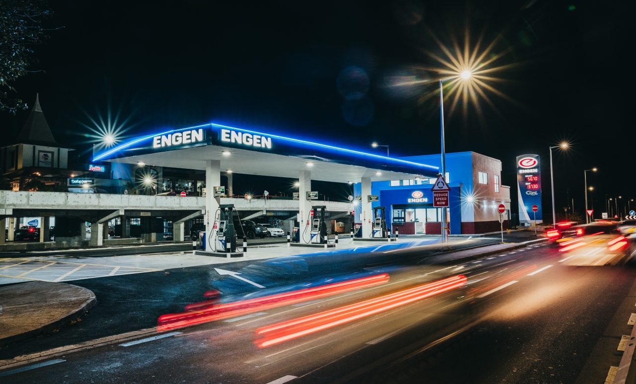 Beta Oil acquiert Engen Mauritius avec le soutien de MCB Group